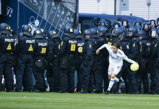 44 Danish hooligans charged over football violence