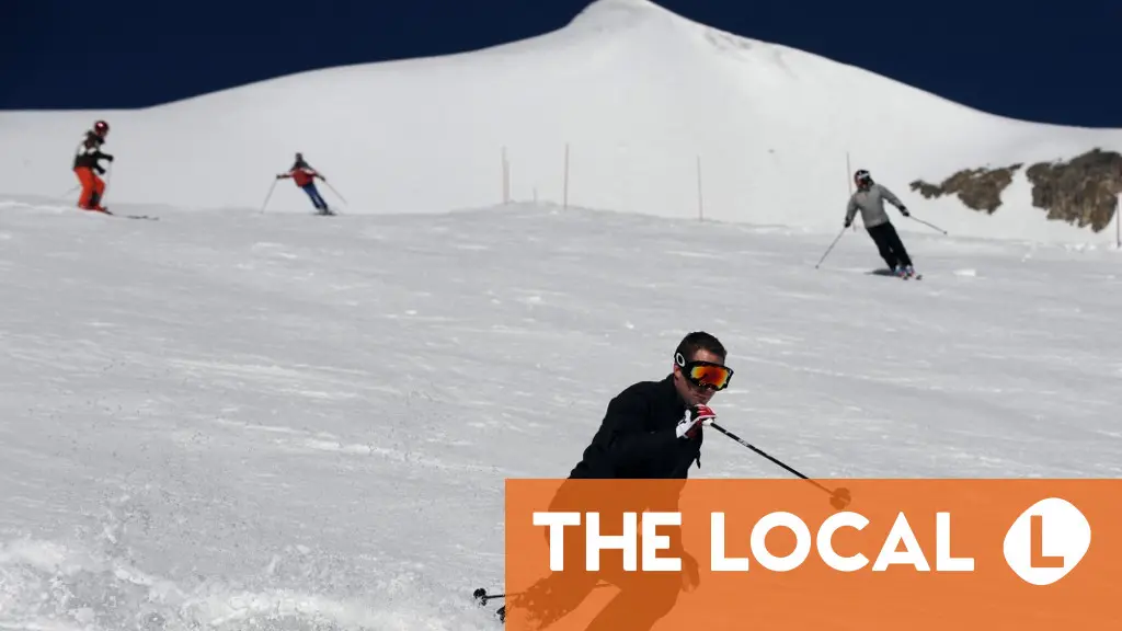 Melting glacier signals the end for year-round skiing at French resort