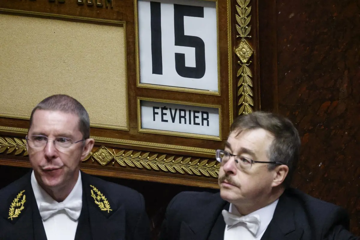 How does France’s revolutionary calendar work?