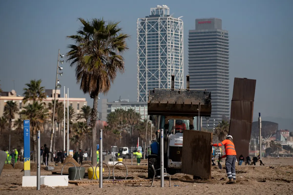 'Up to 10 metres a year': How towns across Spain are losing their beaches
