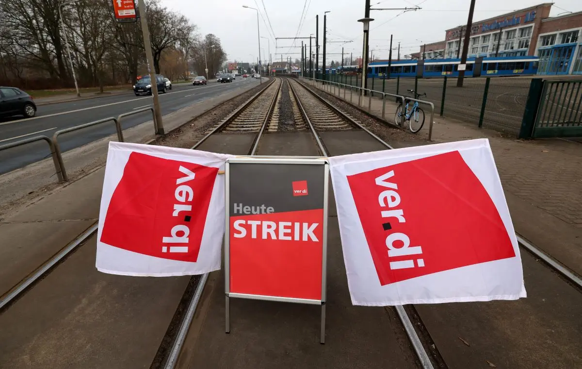Transport strikes: Where in Germany passengers face disruption on Friday